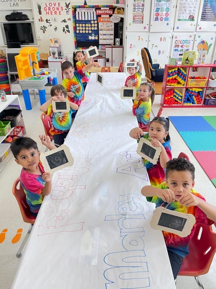 Miss Lisa’s PreK-4 | St. John's Catholic School